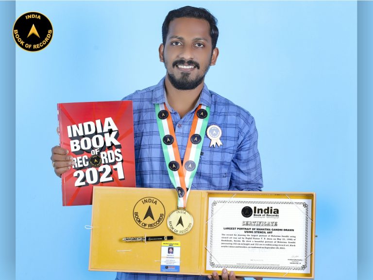 Largest portrait of Mahatma Gandhi drawn using stencil art - India Book ...