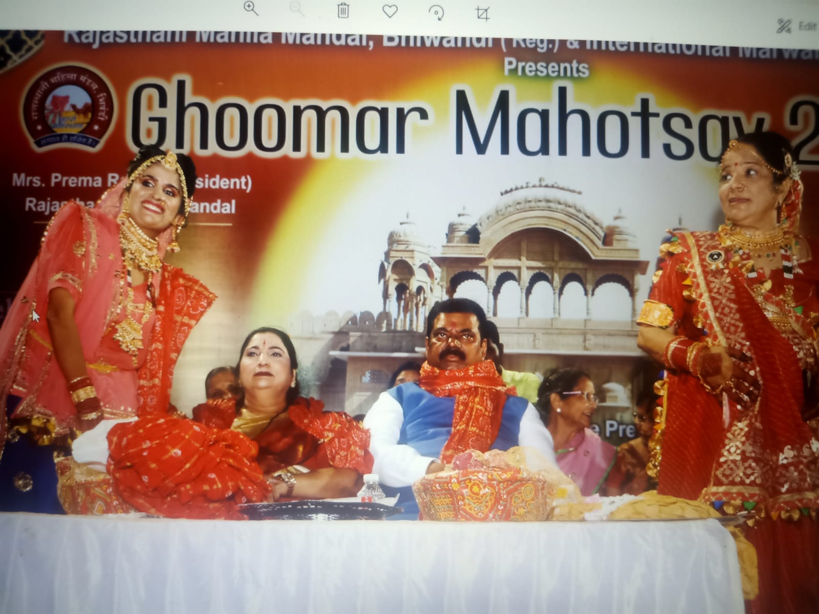 Massive relay of ghoomar folk dance - India Book of Records