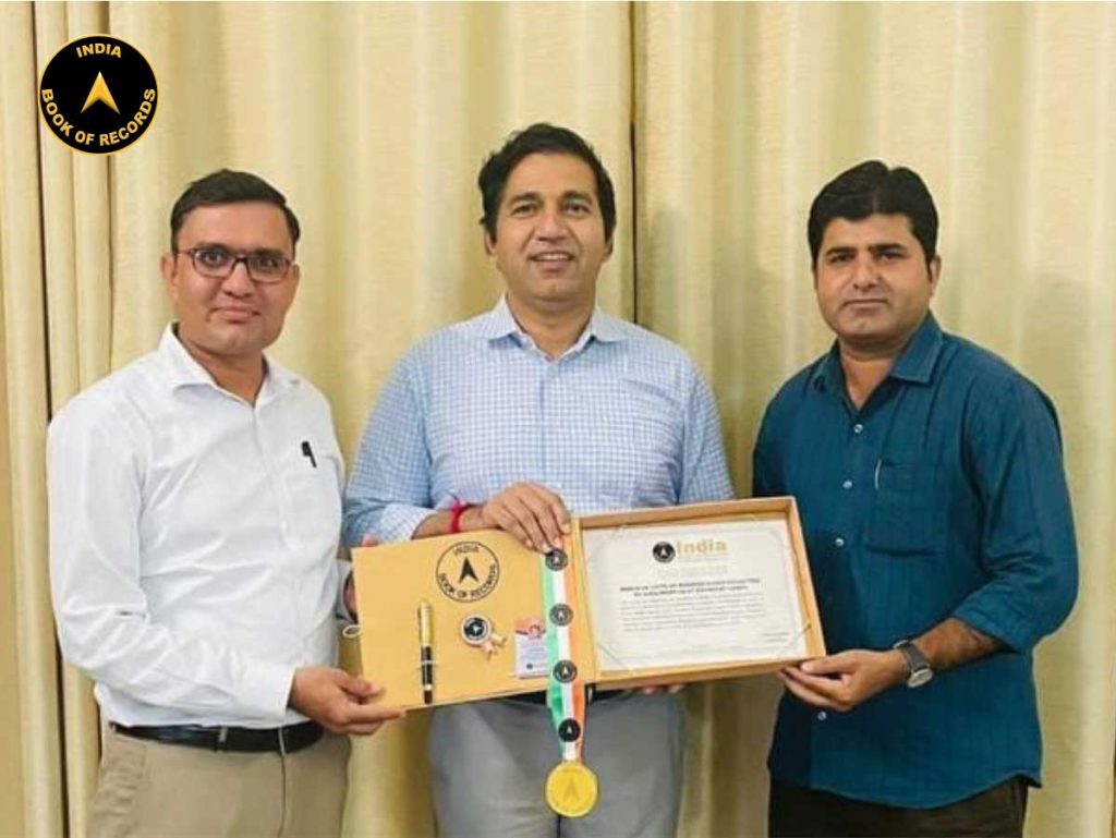 Maximum units of donated blood collected by a foundation at different ...