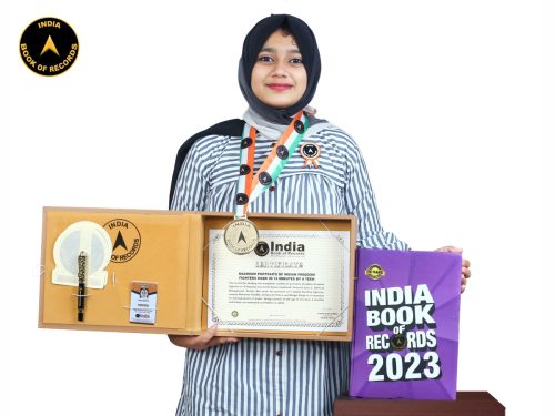 Maximum portraits of Indian freedom fighters made in 15 minutes by a ...