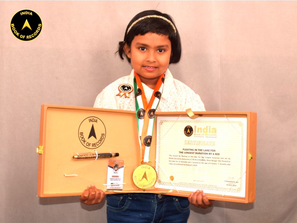 Floating in the lake for the longest duration by a kid - India Book of Records