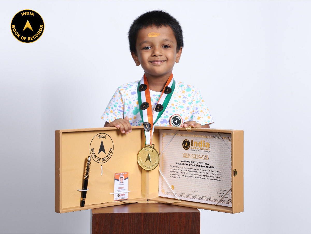Maximum knots tied on a single rope by a kid in one minute - India Book ...