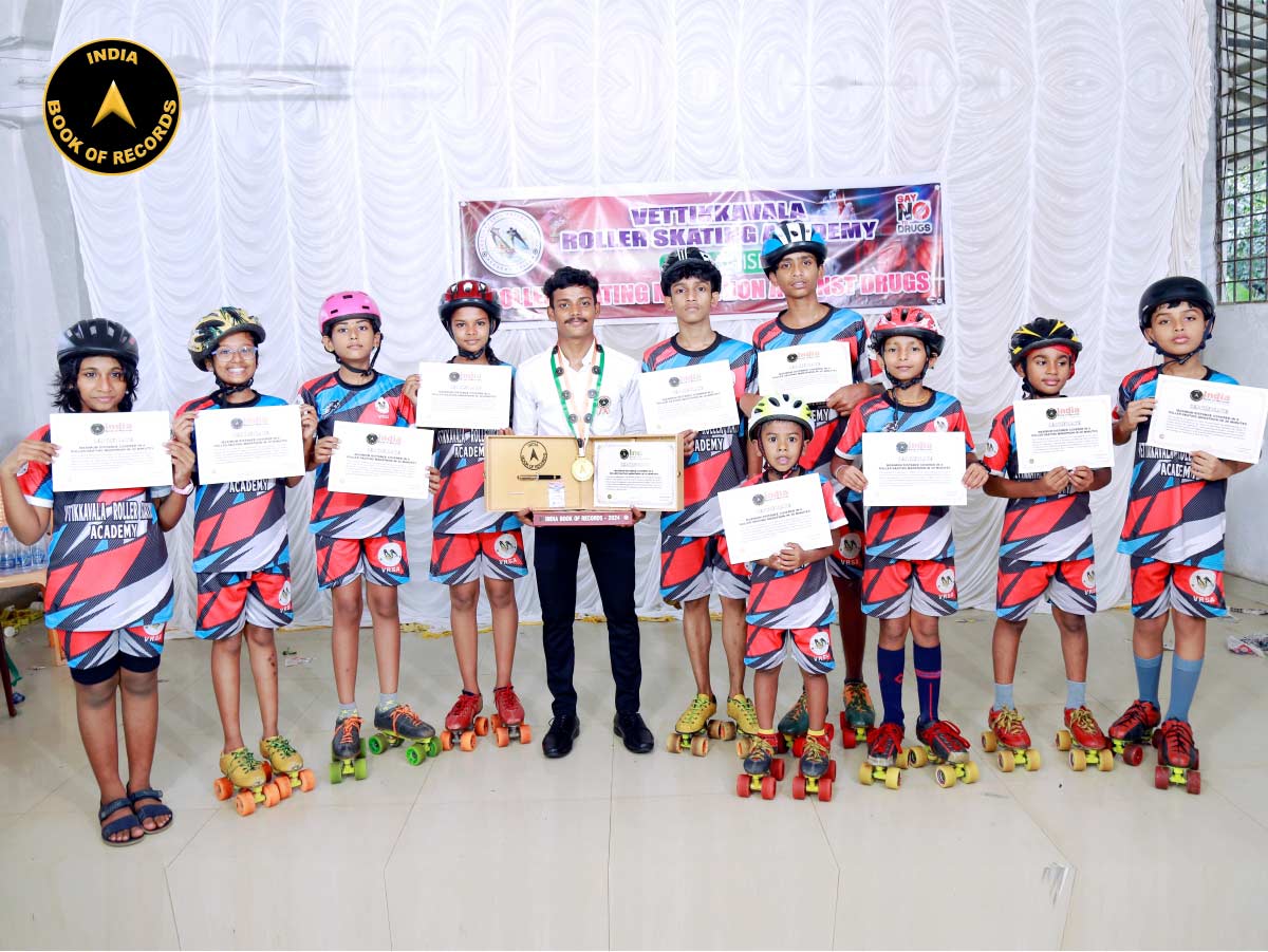 Maximum distance covered in a roller-skating marathon in 30 minutes ...