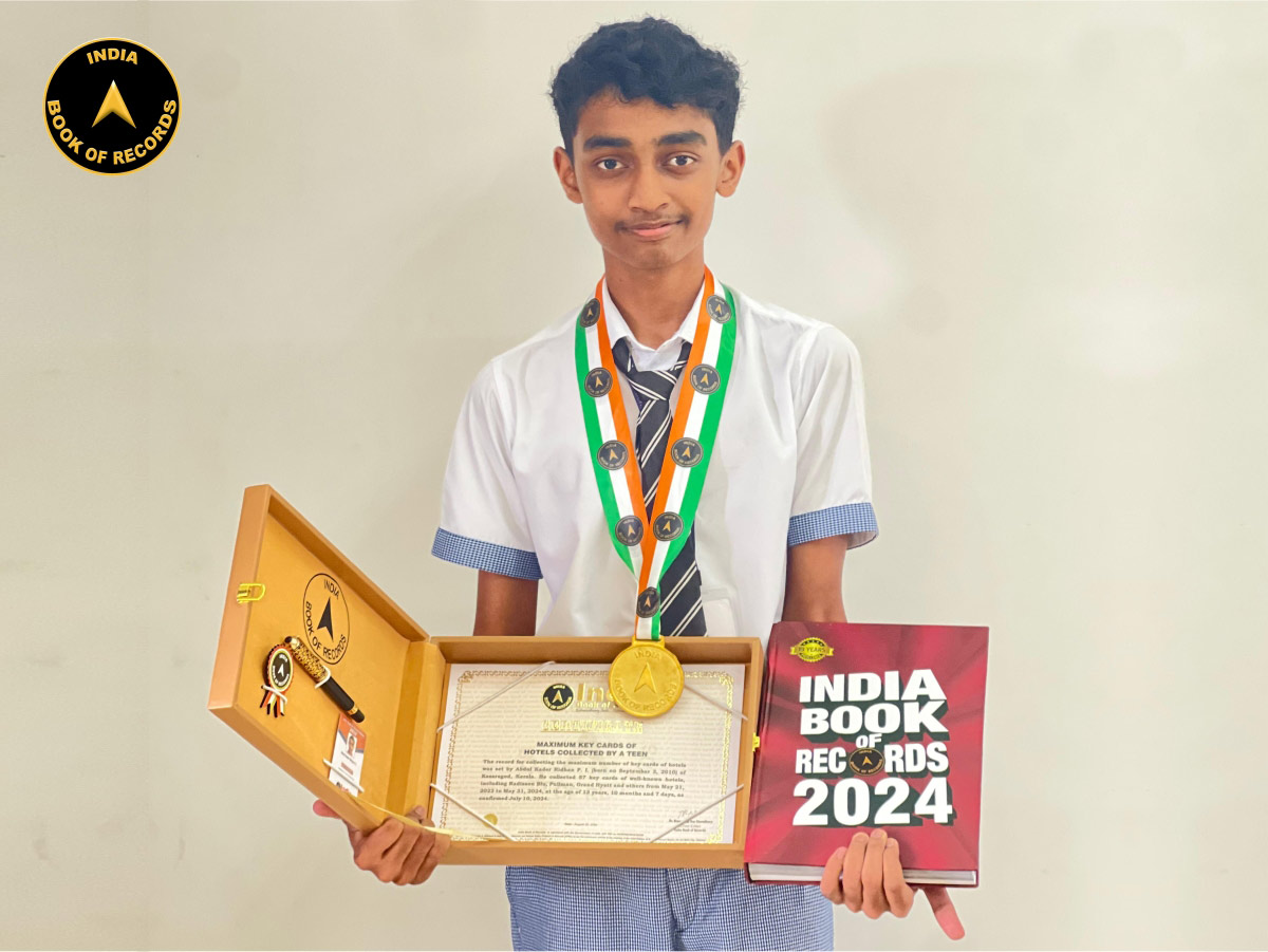 Maximum key cards of hotels collected by a teen - India Book of Records