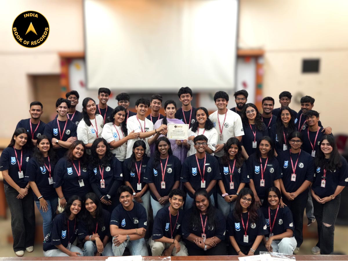 Largest human formation depicting a desktop and a moving cursor - India ...