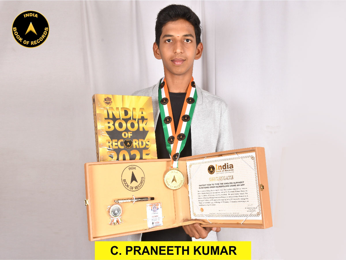 Fastest teen to type the English alphabet in reverse order - India Book ...