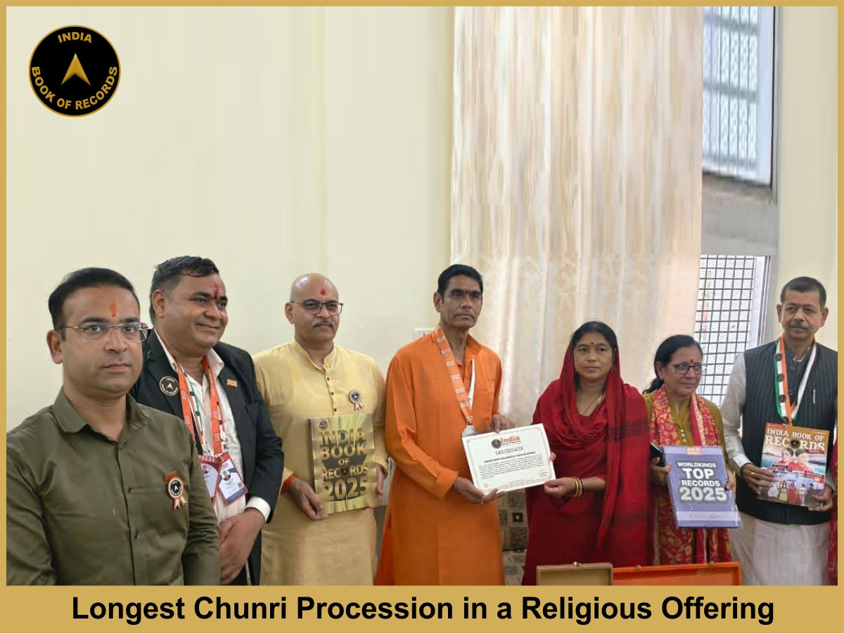 Longest Chunri Procession in a Religious Offering